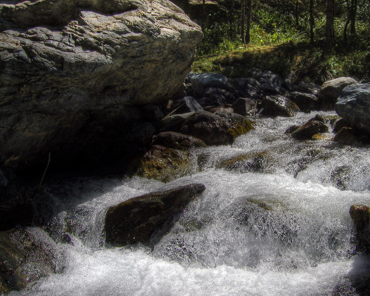 TOP HD WALLPAPERS: BEAUTIFUL RIVERS HD WALLPAPERS