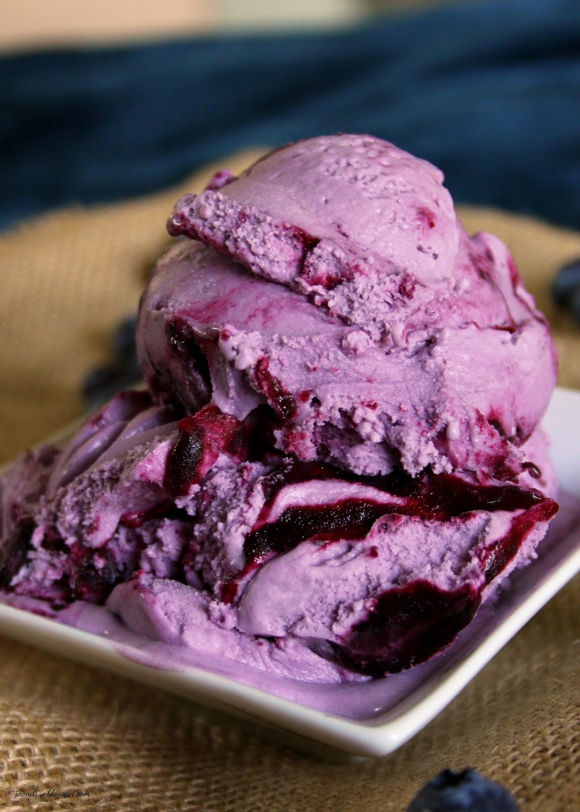 Jo and Sue: Blueberry Ice Cream