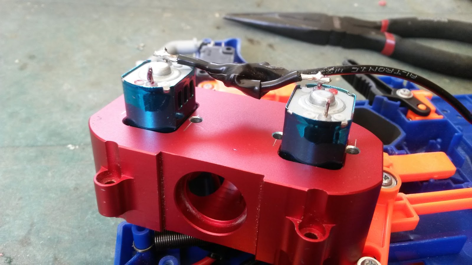 Outback Nerf: Quick Mod: Titan Hyperions in a Stryfe