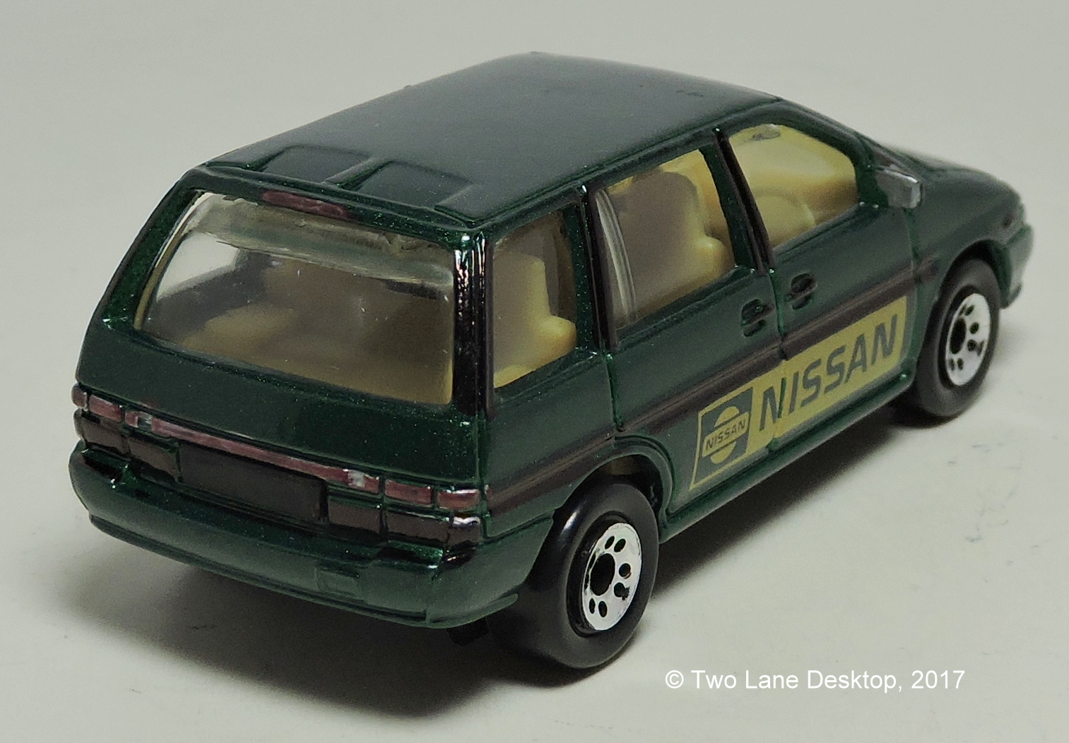 Matchbox 1990 Nissan Prairie and Mitsubishi 3000GT VR4 Spyder