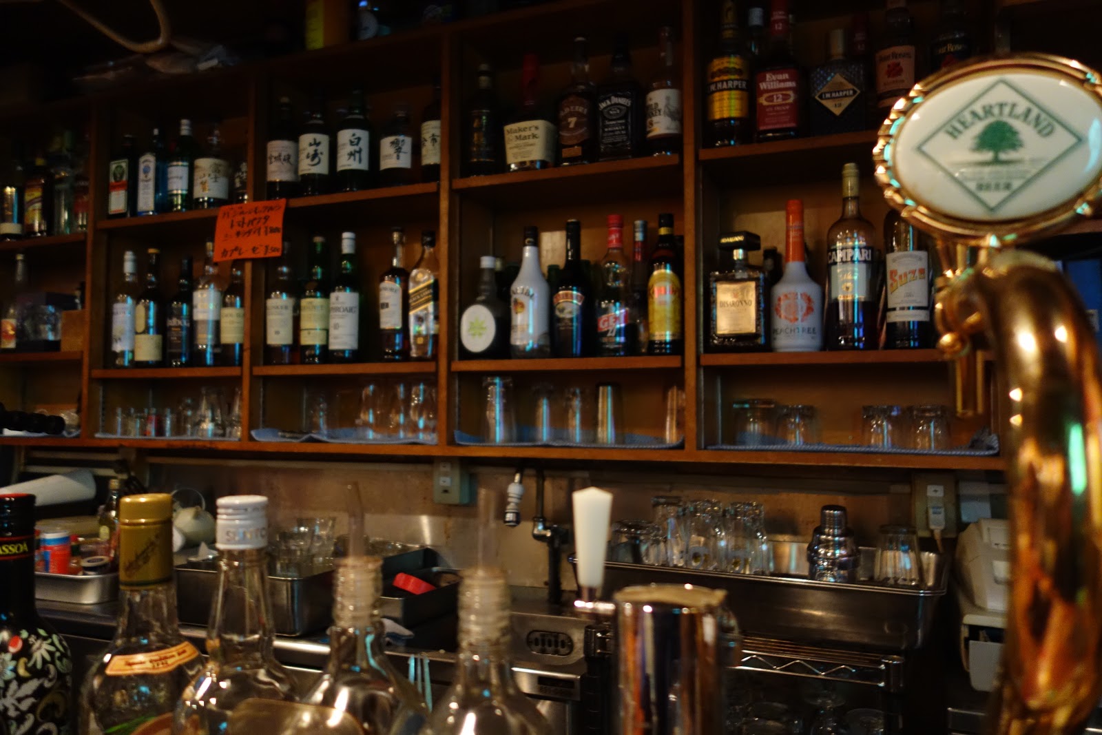 Tokyo Belly: NAKANO: Juke 80's Bar... the Western one! No entrance fee ...