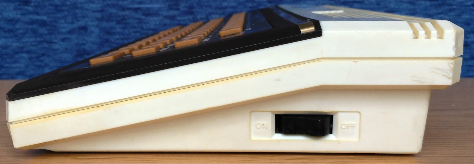 Retro Ordenadores Orty: Ordenadores Bit Corporation (Bit 90), VTech ...