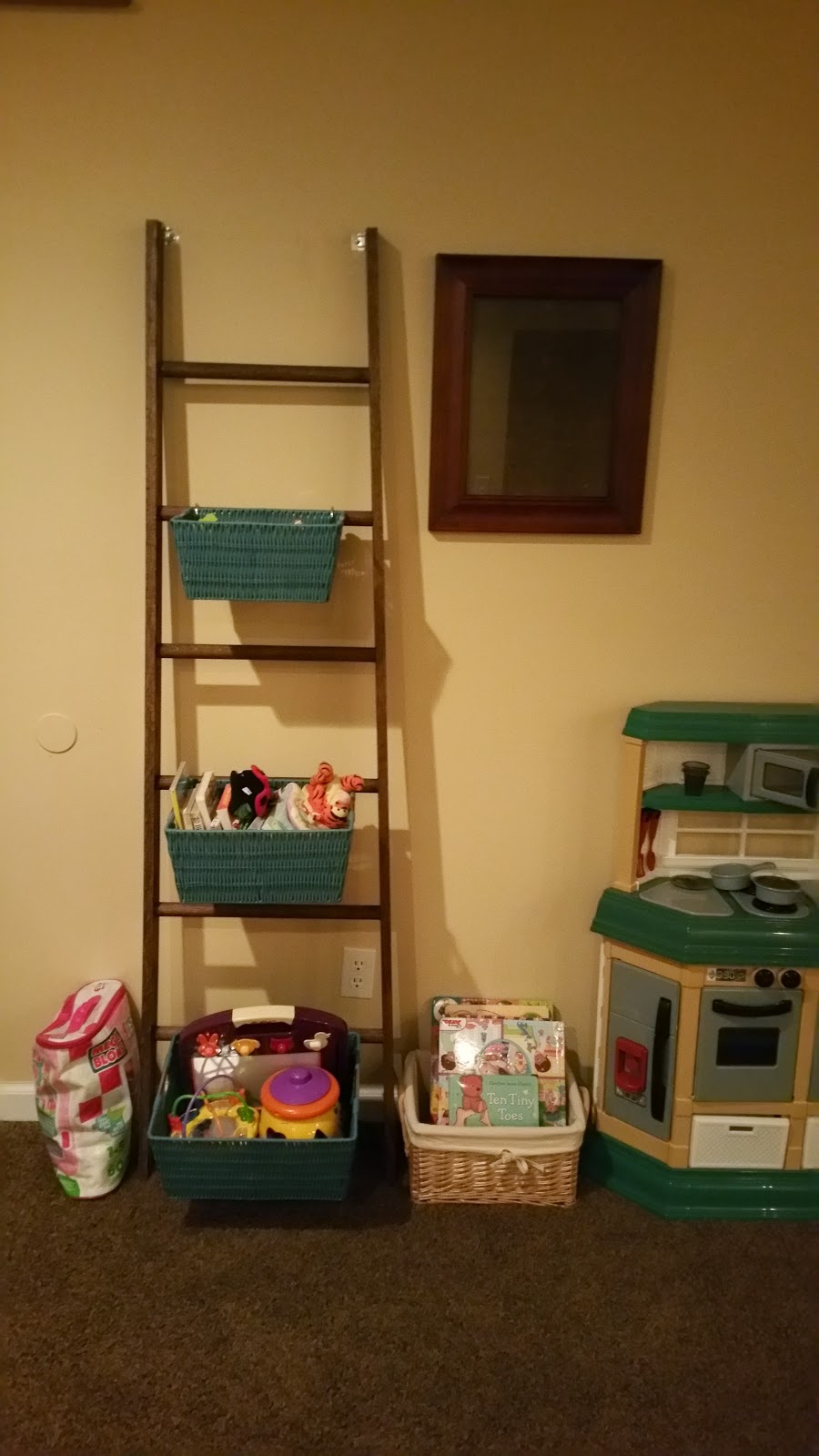 Mrs. Sheets & Co.: Ladder Storage System