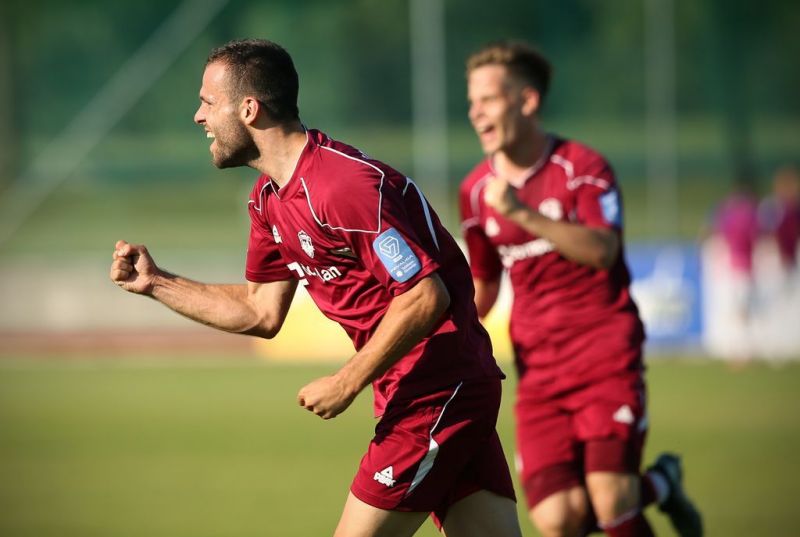 MATEJ POPLATNIK WALLPAPERS