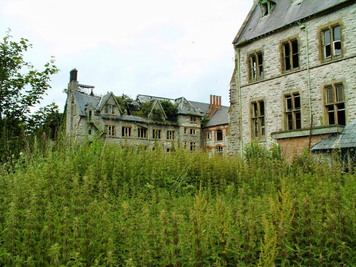 Sirpete's Pic's: St Clare's Convent, Pantasaph. 2