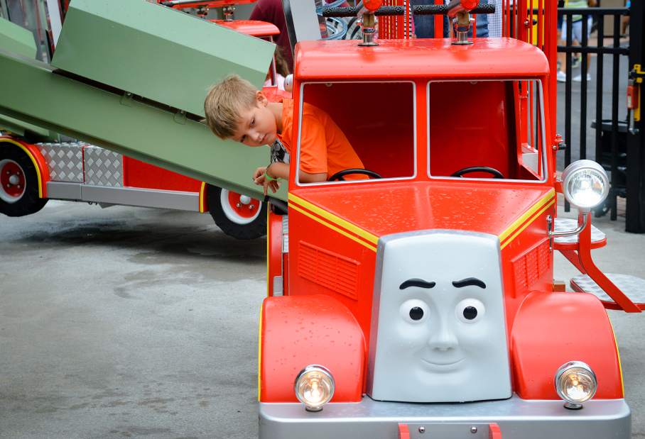 NickALive!: Kennywood Park Celebrates the Grand Opening of Thomas Town