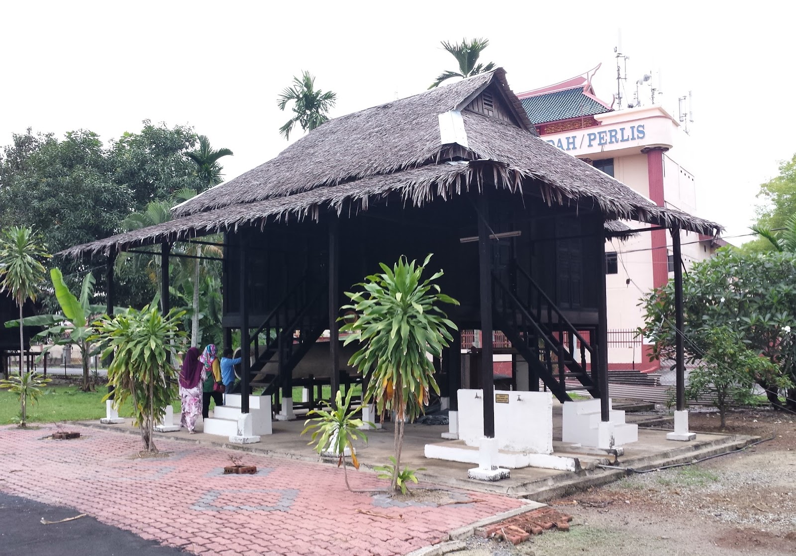 roslantalibarchid: TRADITIONAL MALAY HOUSE - KEDAH STYLE- Rumah Tok Su ...