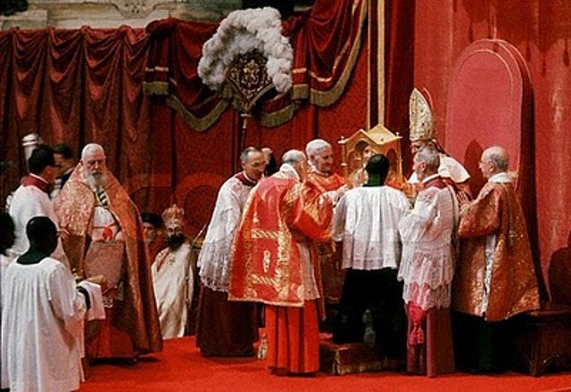 New Liturgical Movement: The Oblations in the Older Rite of Canonisation