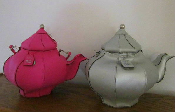 Relevant Tea Leaf: Teapot Purses