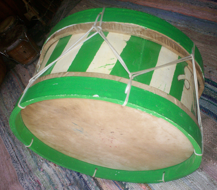 INSTRUMENTOS DE PERCUSSÃO ARTESANAIS :: Cidel Trindade e Orquestra MÃOS ...