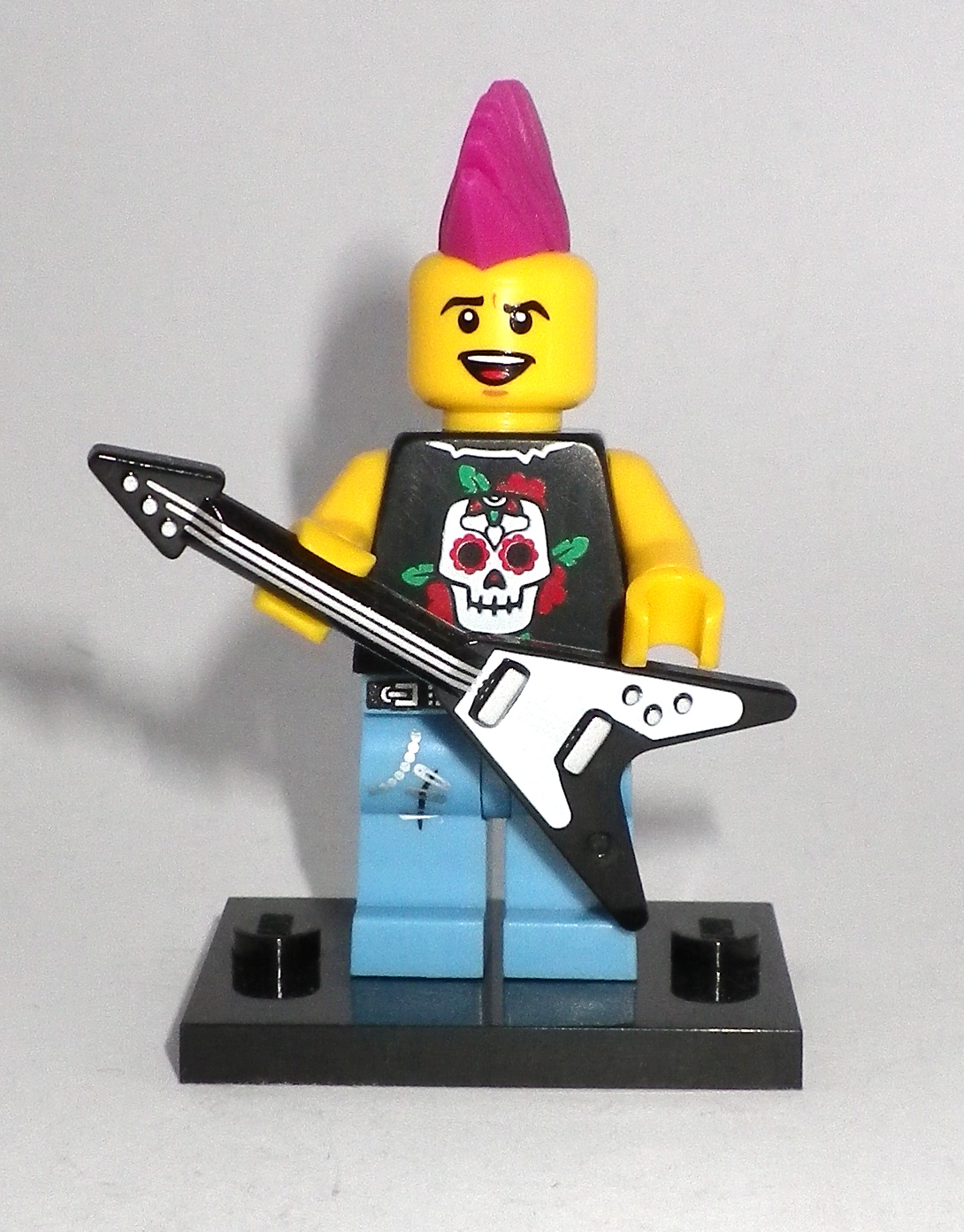 Maniac des LEGO: LEGO Minifigures Série 3 : Le Punk