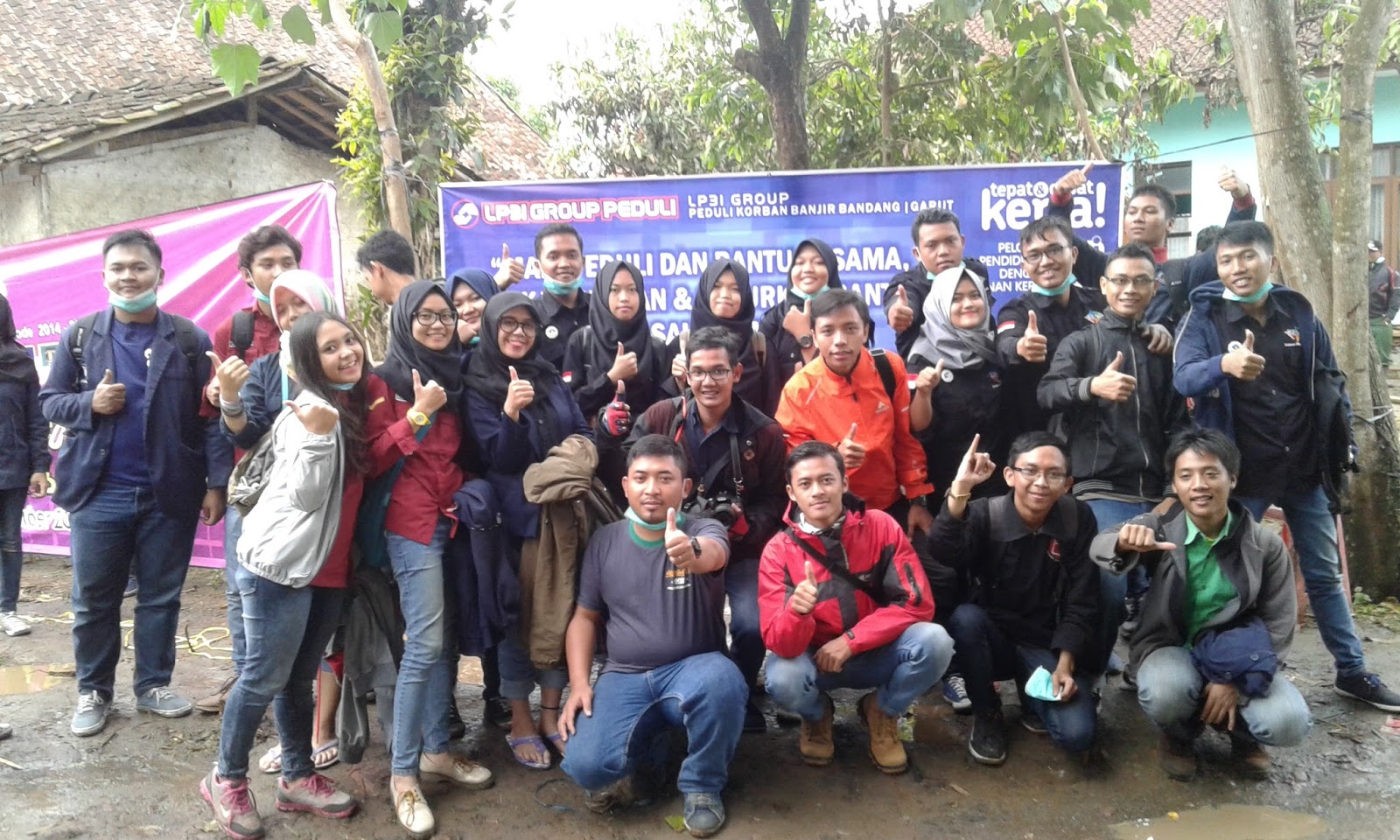 Politeknik LP3I Bandung Peduli Bencana Banjir Bandang Garut - INFO