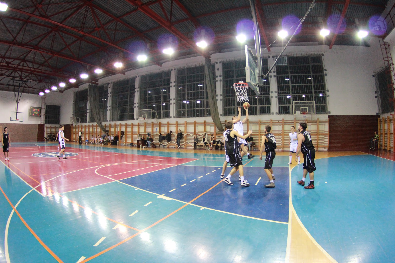 CAMPIONATUL UNIVERSITAR DE BASCHET: POZE