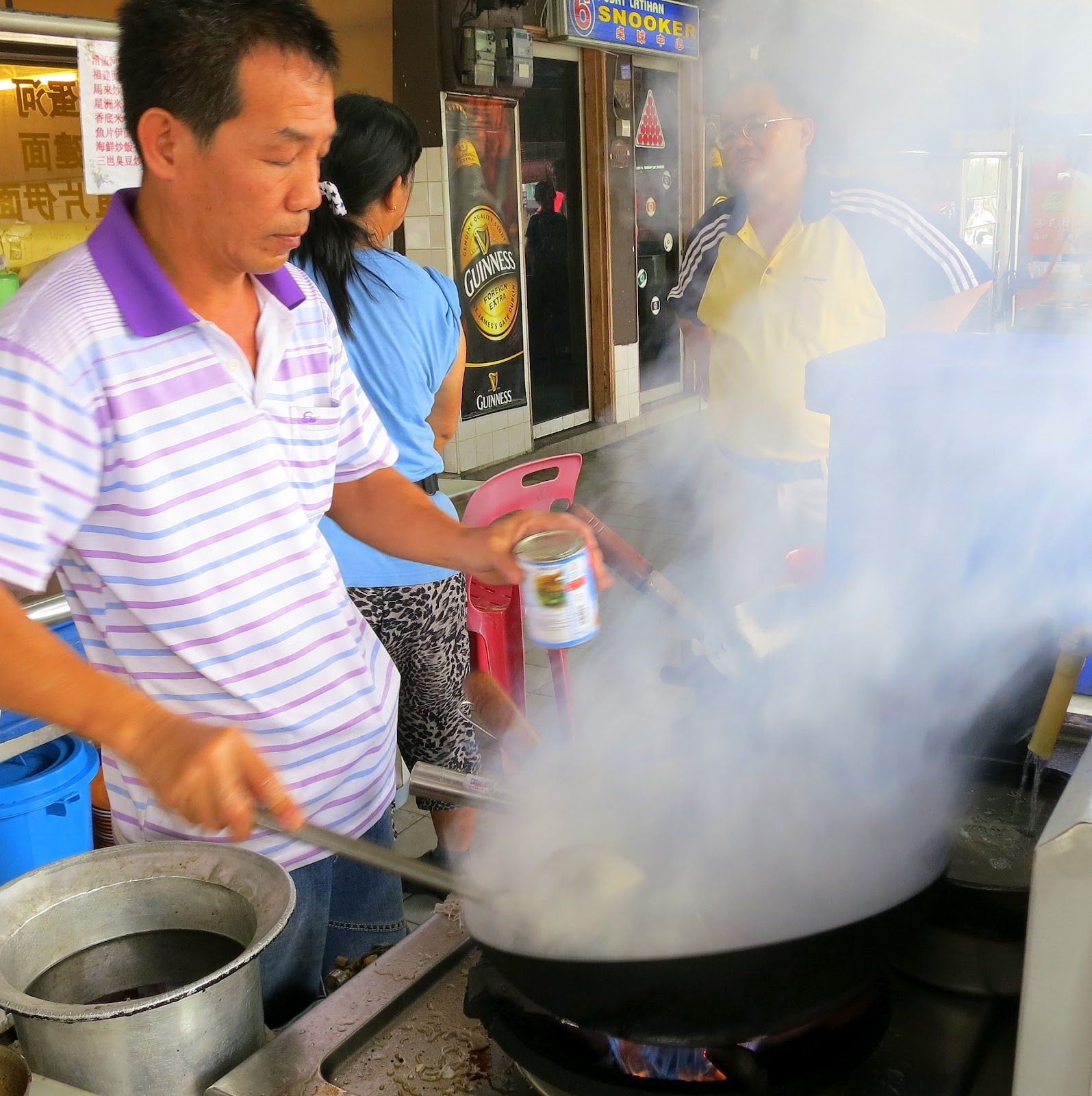 8108 炒小吃 Stall in Kedai Makanan Yenn Sang 源香 in Taman Perling, Johor ...
