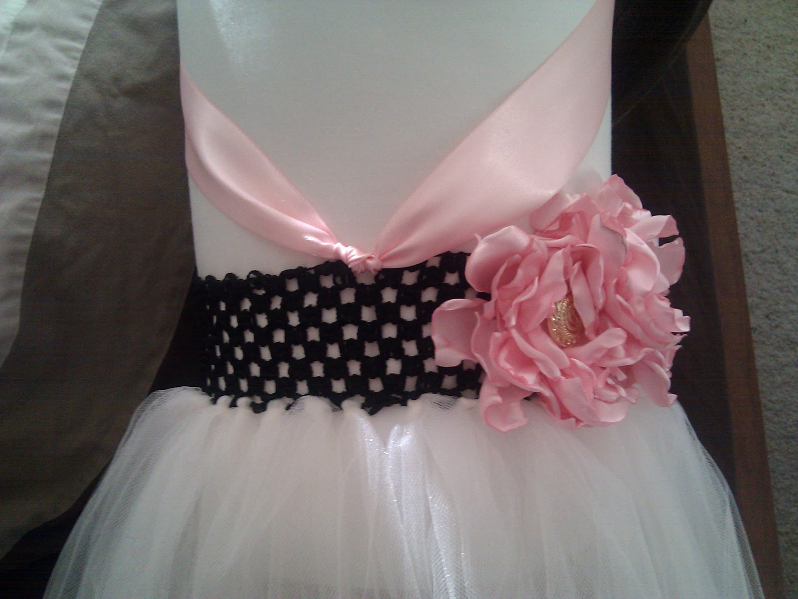 Domesticated Diva: Take Two on the Tutu-- TUTU DRESS