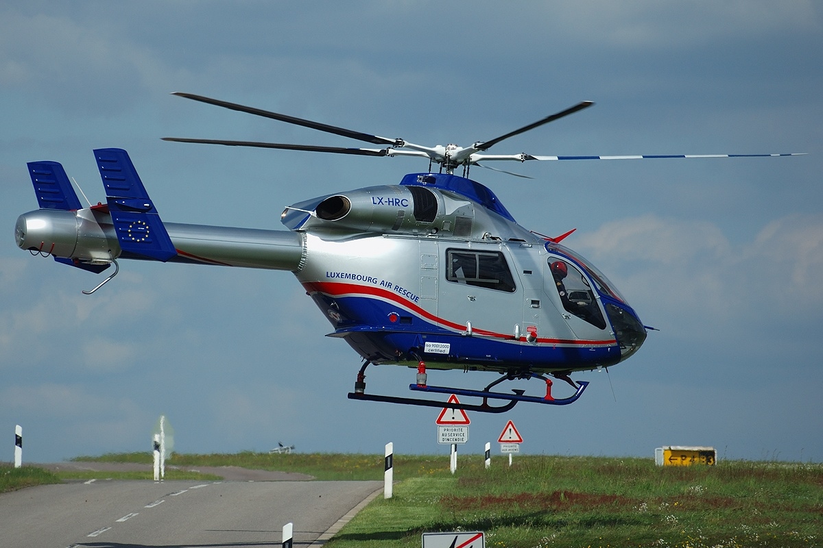 MD HELICOPTERS MD900 EXPLORER