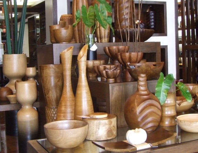 Thai Handicrafts ~ Thwaing Ching U Marma