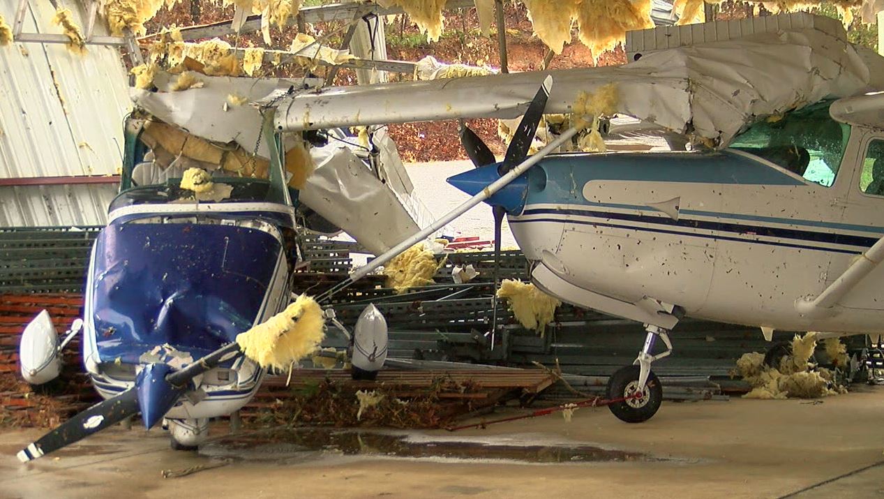 Kathryn's Report: Cessna R182 Skylane RG, N182SX: Hangar roof partially ...