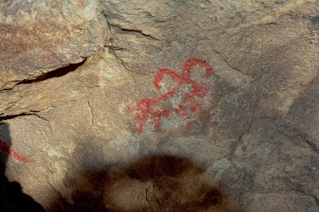 Patrick Tillett: Barker Dam and Disney Petroglyphs - Joshua Tree NP