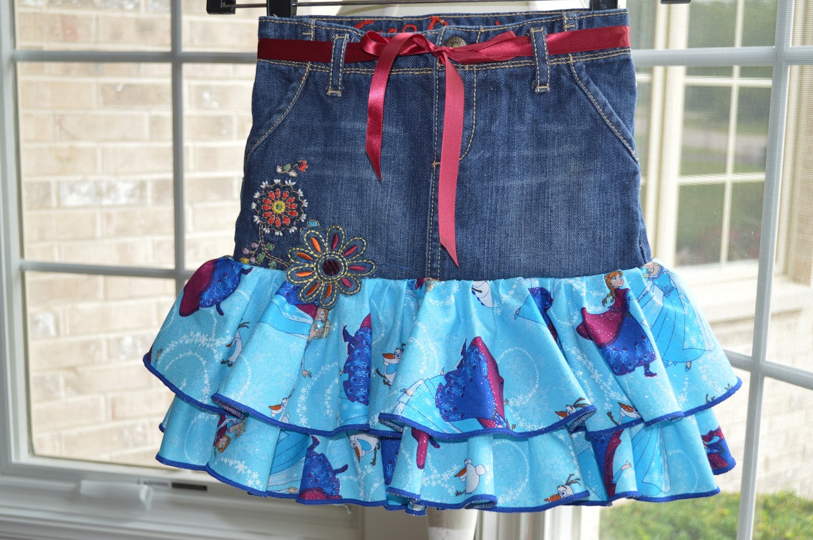 Sew Much To Give: Ruffled Jean Skirt for "Skirting the Issue"