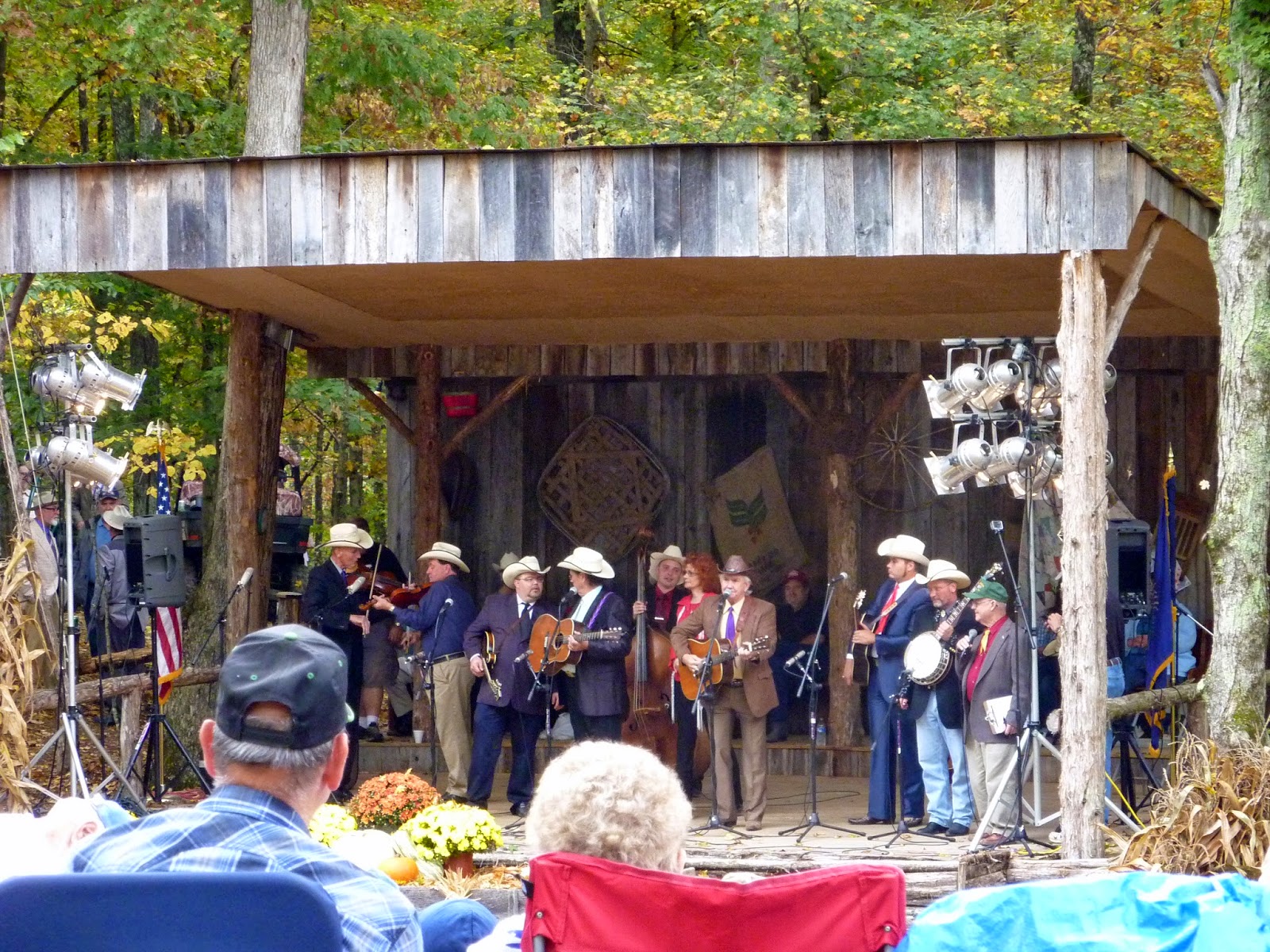 Spinning Memories - Knitting Love: Fall Trip and a Bluegrass Festival