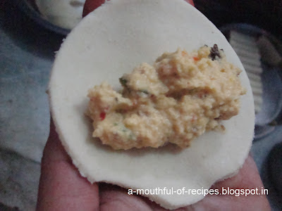 A Mouthful Of Recipes: Fara (Stuffed Rice Dumplings)