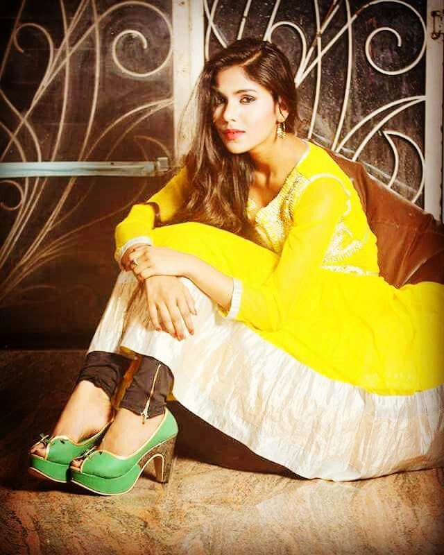 Fatima Sayyed Photo Gallery - Latest Movie Updates, Movie Promotions ...