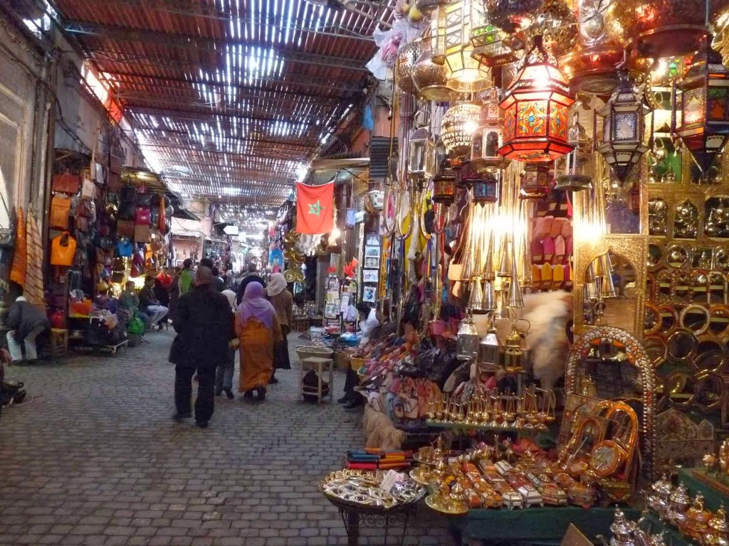 Viajero Turismo: Piérdete en la Plaza de Xemaa el Fna en Marrakech