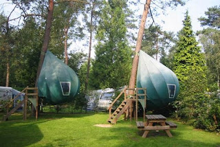 Mighty Lists: 15 weird tents