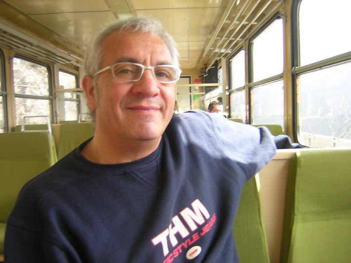 Spanish Garage & Pop-Rock: THE VAMPIRES (VI)- HOLD ON reloaded