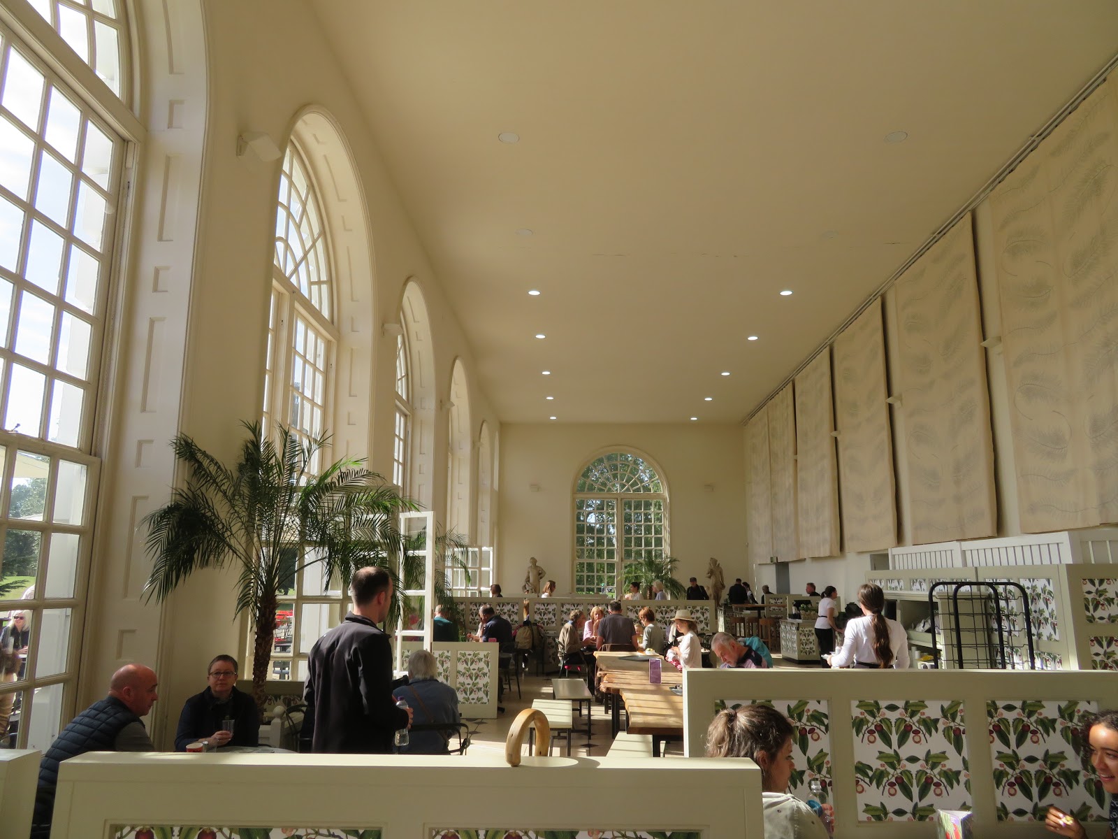 Let's Go! The Great Broad Walk at Kew Gardens