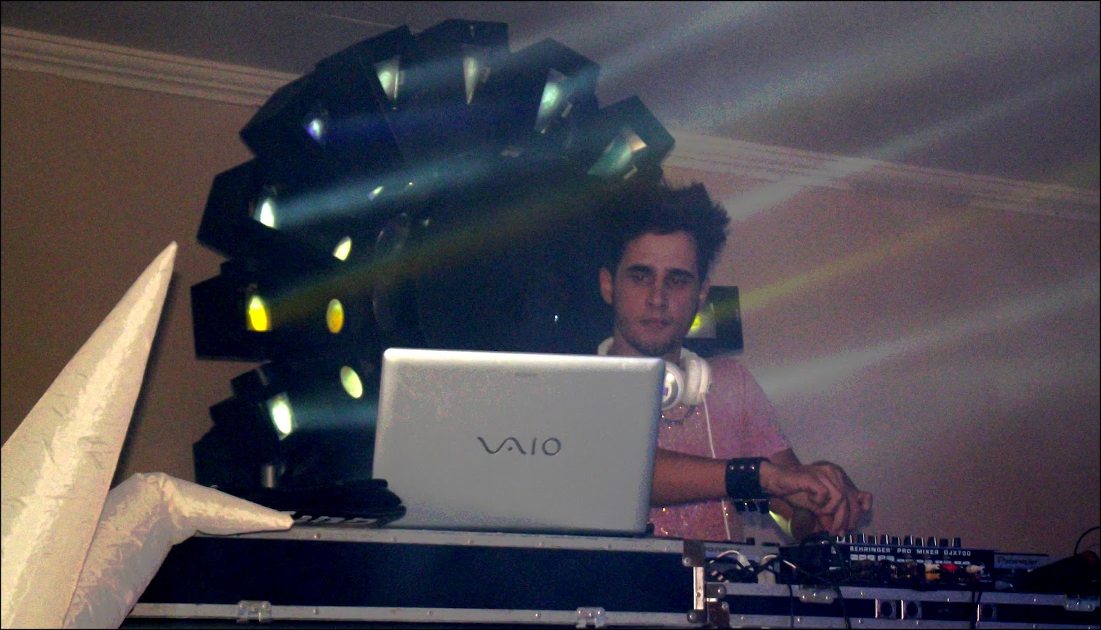 DJ Gutyn Souza (((d-.-b))): Fotos GS