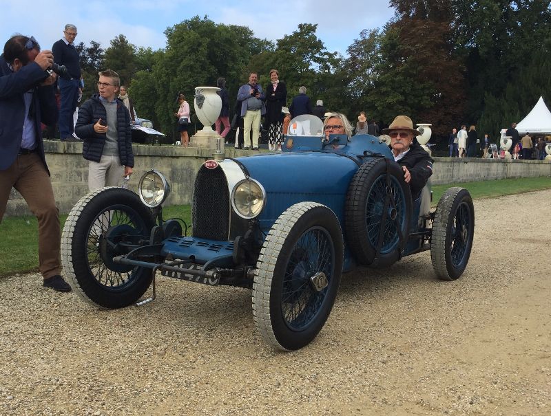 Classic Car Driver: Chantilly Classic Car Show & a leaky gearbox