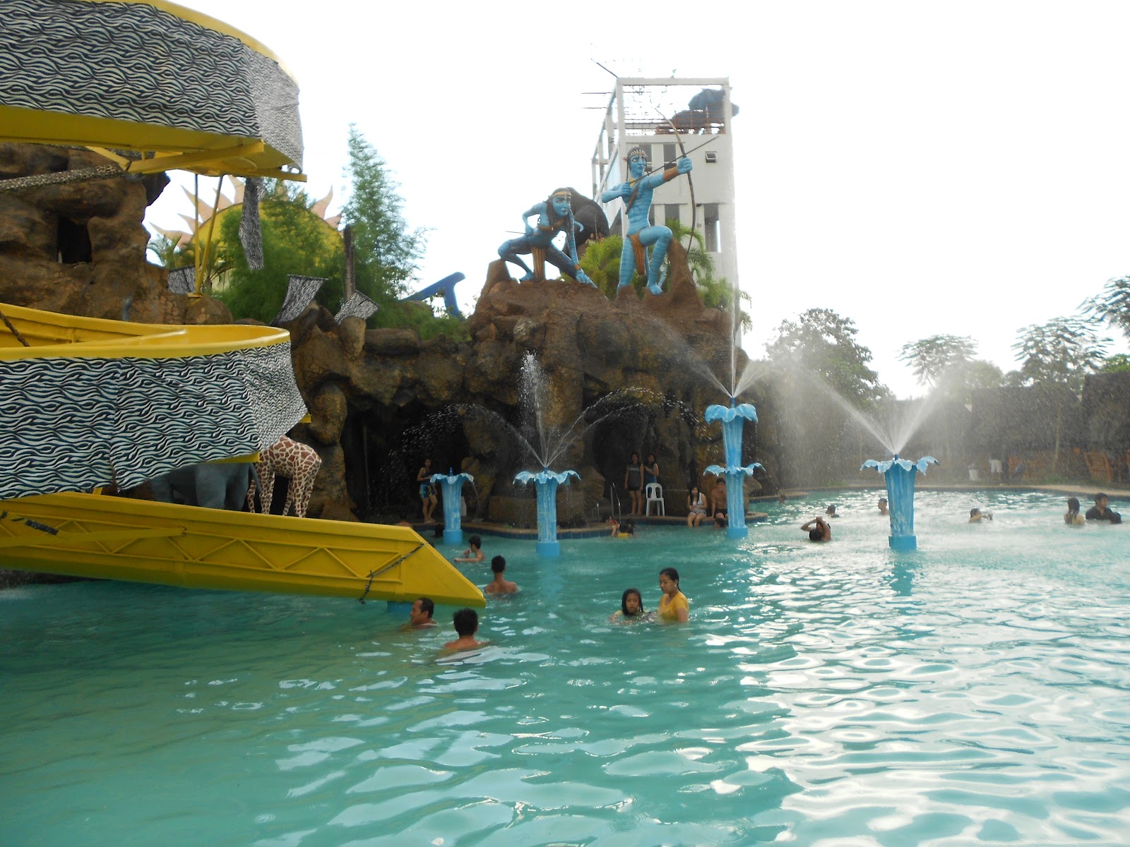 the world i know: Amana Waterpark
