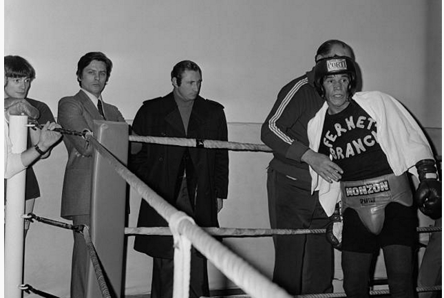 ALAIN DELON: AMISTAD CON CARLOS MONZÓN