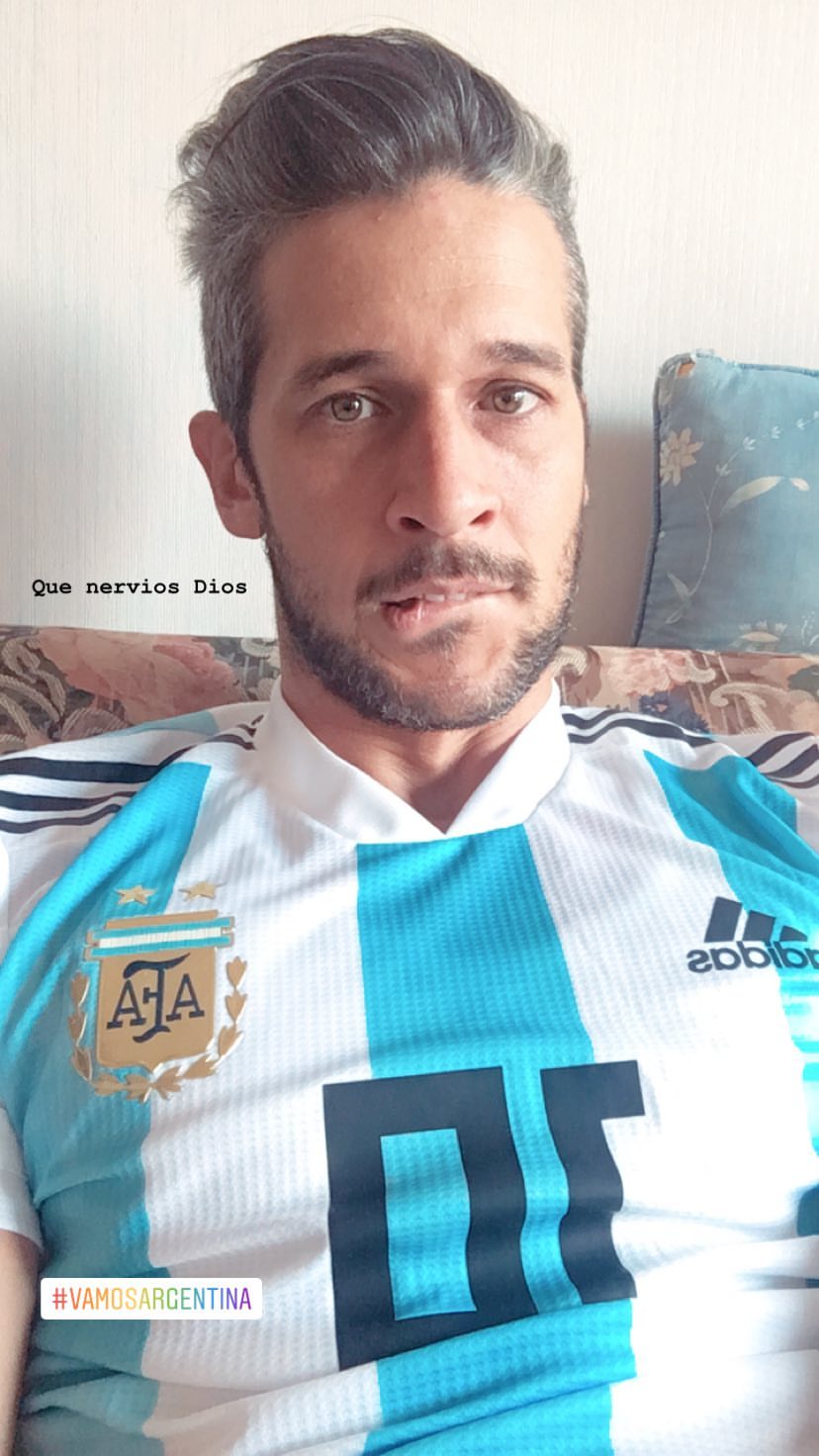 TODAY ON INSTA : WORLD CUP MODE ON WITH DIEGO POGGI, IVAN ORDUÑA , LEO ...