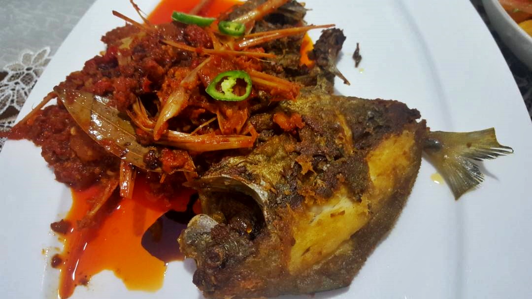 SurayaMSyed: Ikan Bawal Masak Sambal Serai