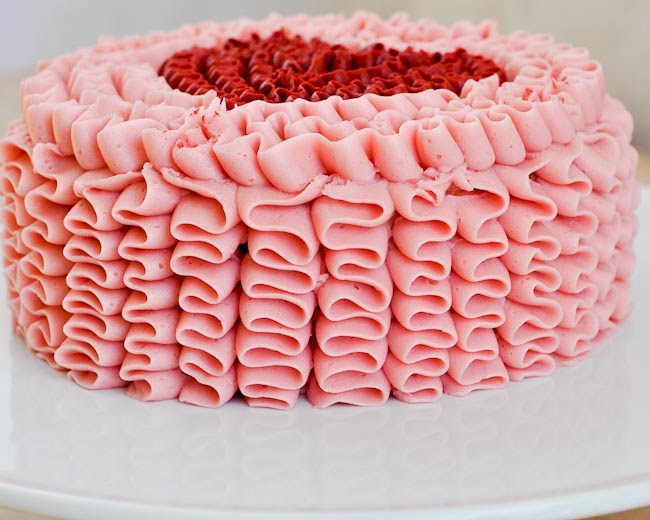 Beki Cook's Cake Blog: Ruffle Cake Tutorial - Valentine's Day