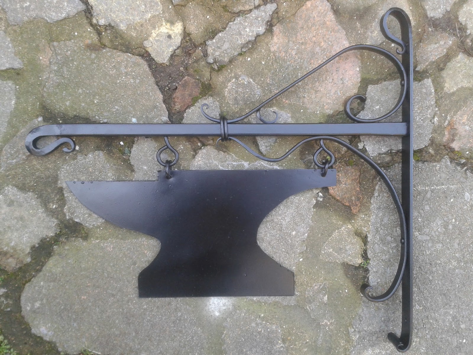 Jon Bull Artist Blacksmith: New sign bracket