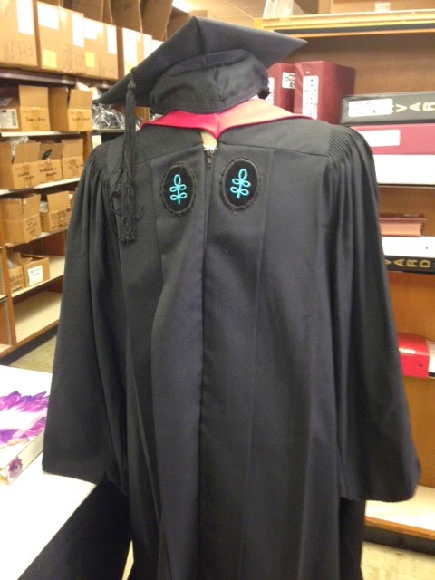 Harvard Hubbub : Harvard Graduation Gown
