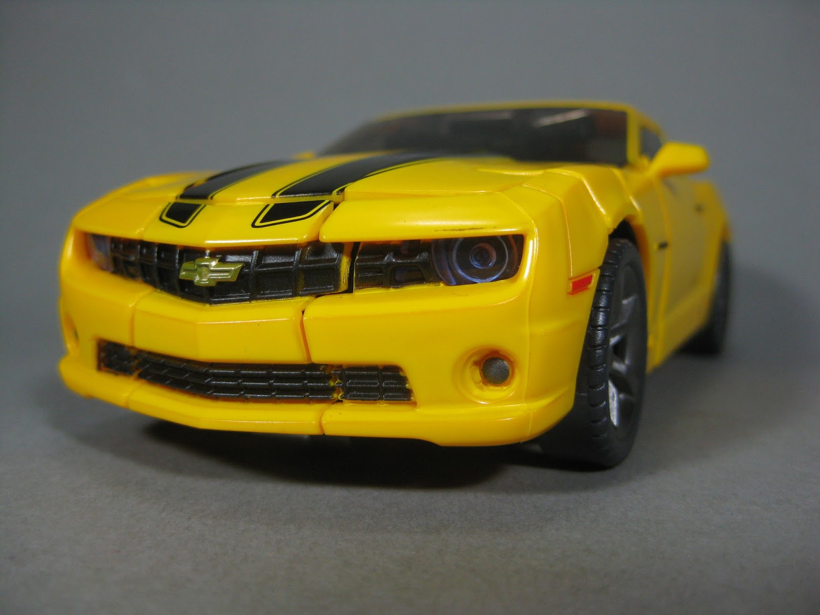 deSMOnd Collection: Takara Tomy MPM-3 "Bumblebee" Movie Series