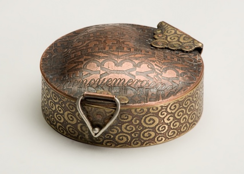 Knuckle Kiss: A Modern Reliquary