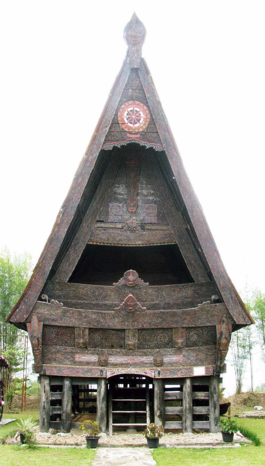 PUNGUAN SITUMORANG SURABAYA: TAROMBO BATAK