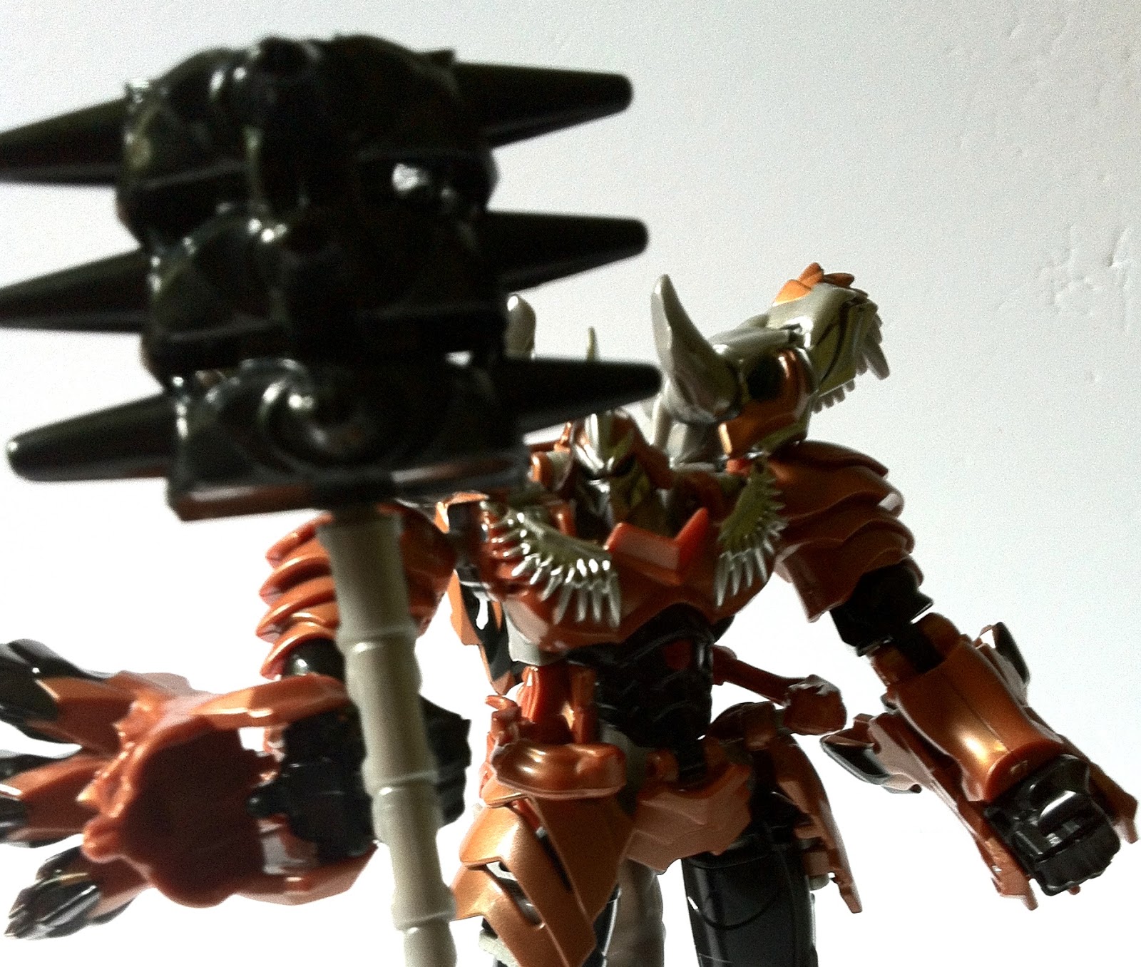 Transformers Reviews: Me Grimlock no Bozo, Me get Review.