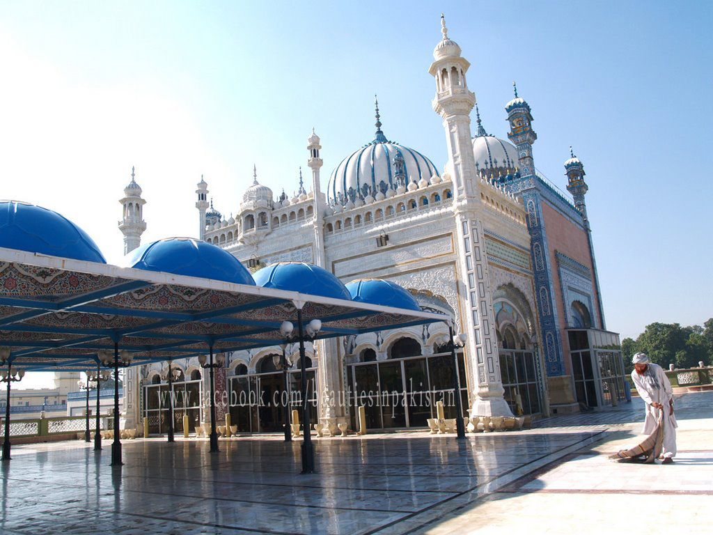 Beautiful Mosques (Masjids) In Pakistan ~ Beautiful Places In Pakistan