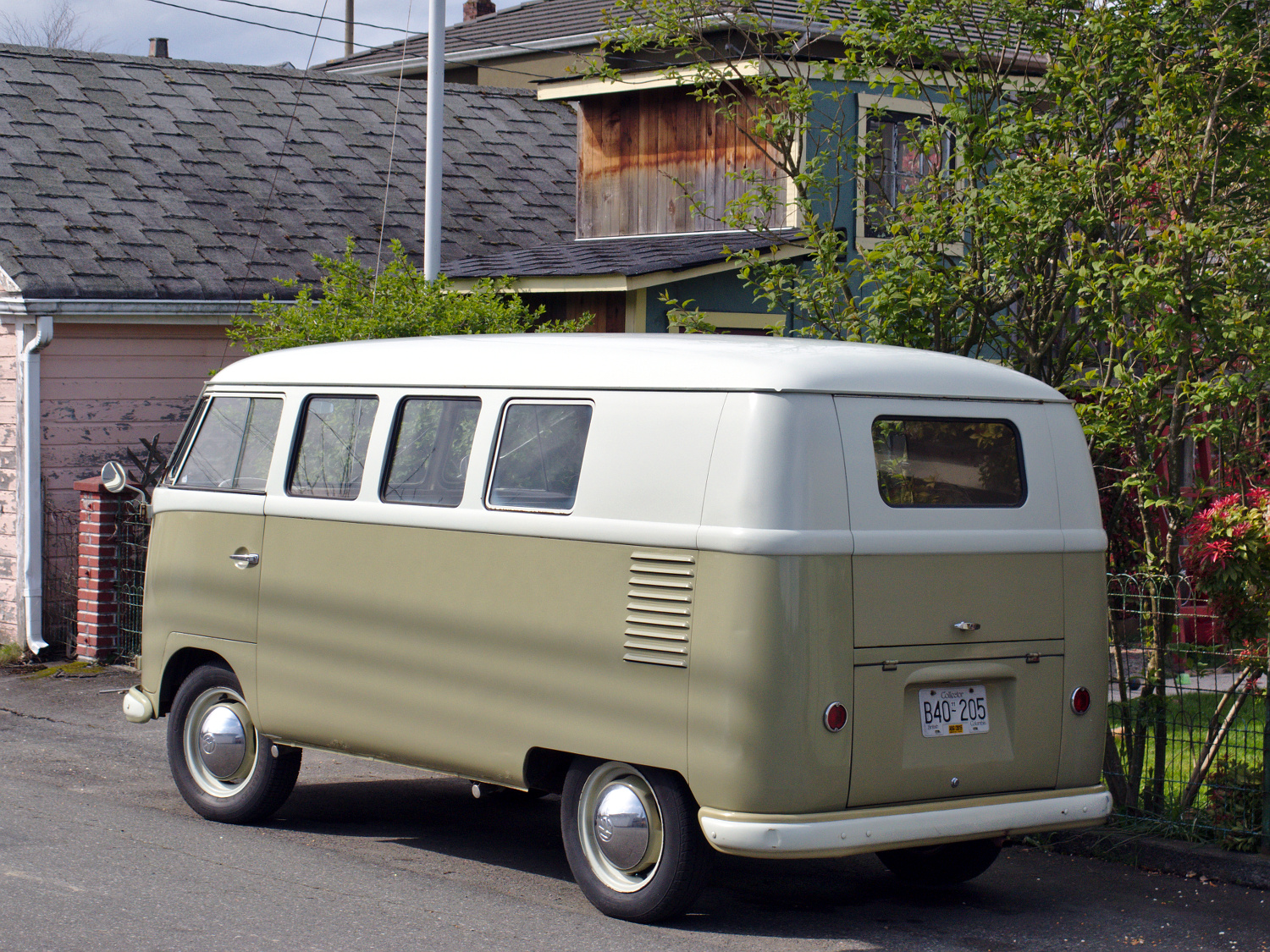 Old Parked Cars Vancouver: 1961 Volkswagen Van