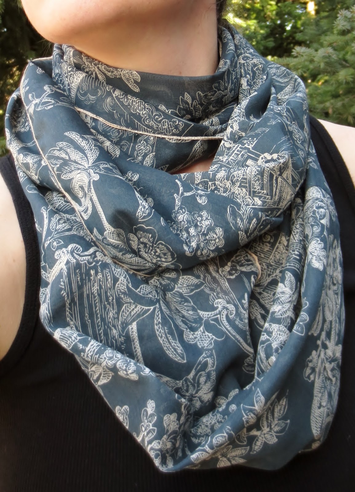 TheElegantArtist: Tutorial: Silk Infinity Scarf with Rolled Edges OR ...