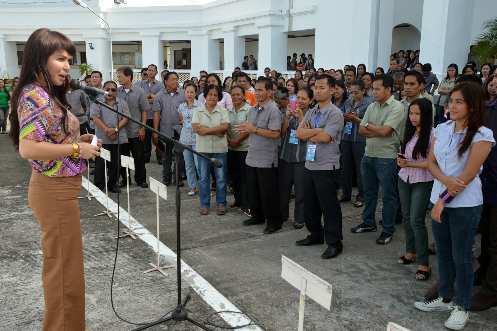 Sarangani Today: Office of the Vice Governor hosts flag ceremony