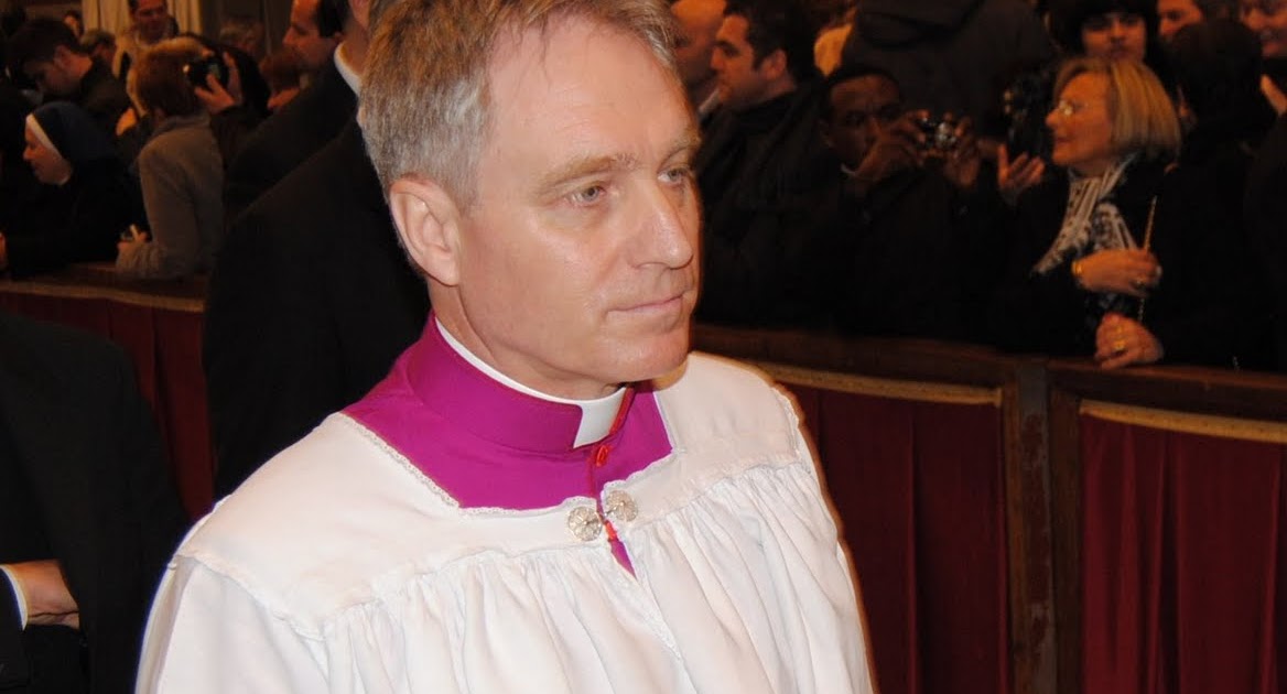 Orbis Catholicus Secundus: What a Rochet Looks Like