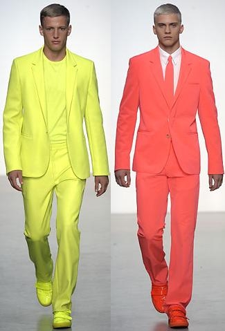 Hum...Qual Terno ? Nós ajudamos ! ~ ALFINETTE